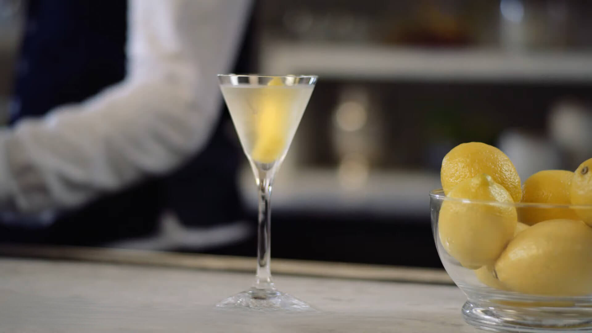 How to Make the Perfect Dirty Martini - A Step-by-Step Guide - High Low Nyc